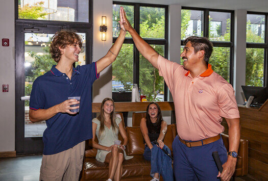 Trilith Fairway Social I Competitive Virtual Golf & Sports